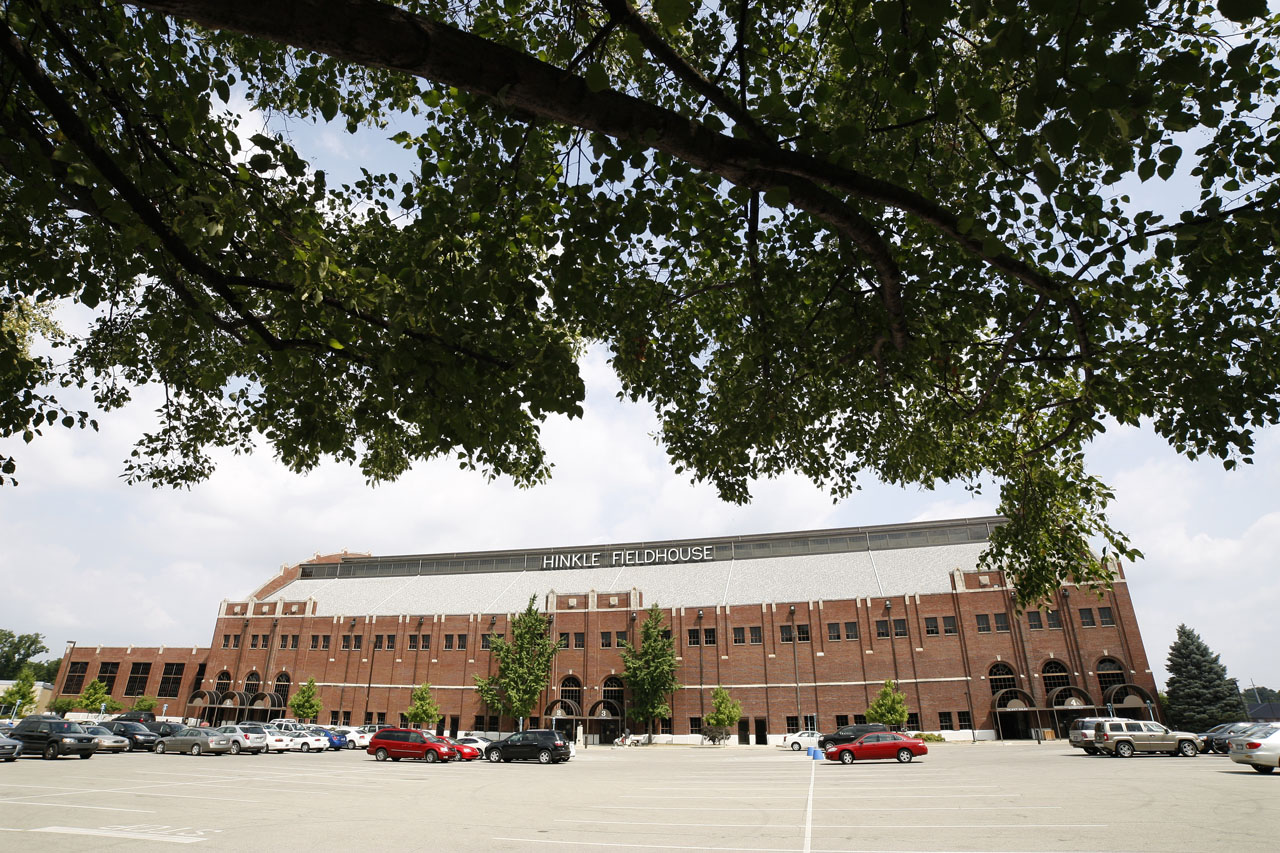 Playing Over the Years: Chronicling America's Historic Sports Venues ...